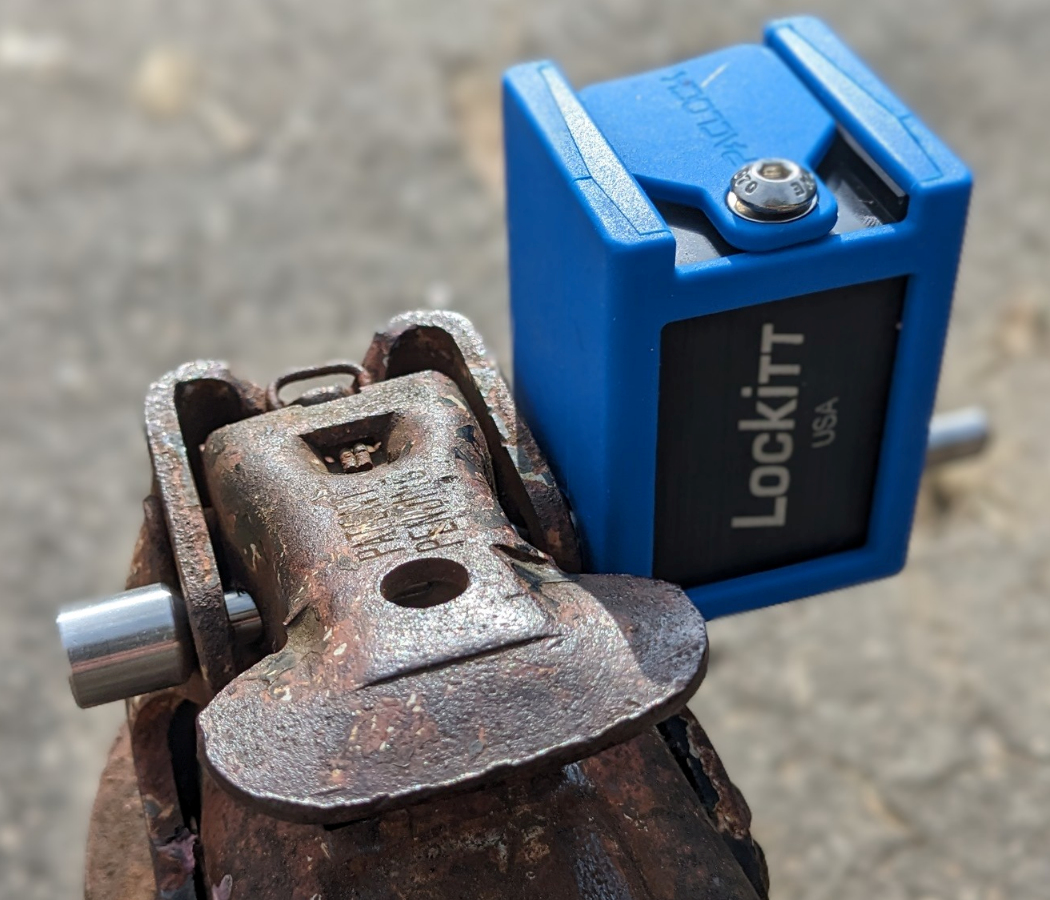 Lockitt Mobile Security & Accessories: TL79A UCS Trailer Coupler Latch Lock